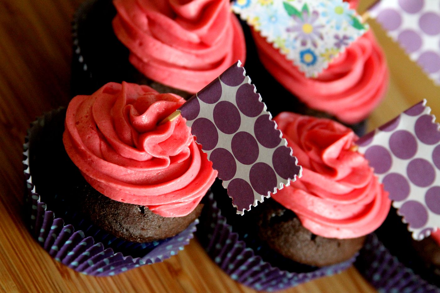 Black Raspberry Filled Chocolate Cupcakes, Raspberry Butter Cream – A ...