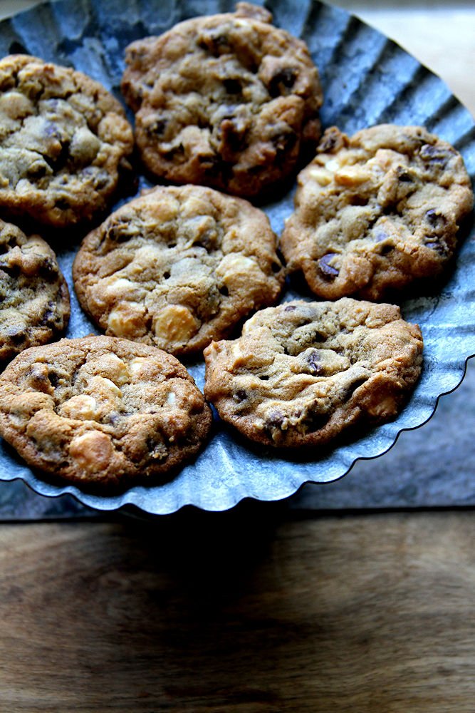 Triple Chip Mudslide Cookies: Irish Cream, Mocha and White Chocolate ...