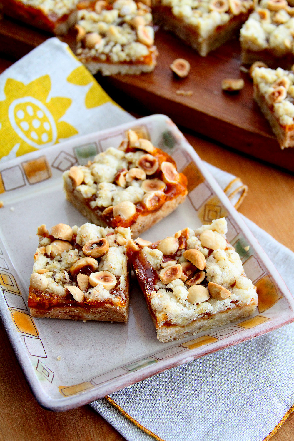 Apricot Hazelnut Shortbread Crumble Bars – A Cup of Sugar … A Pinch of Salt