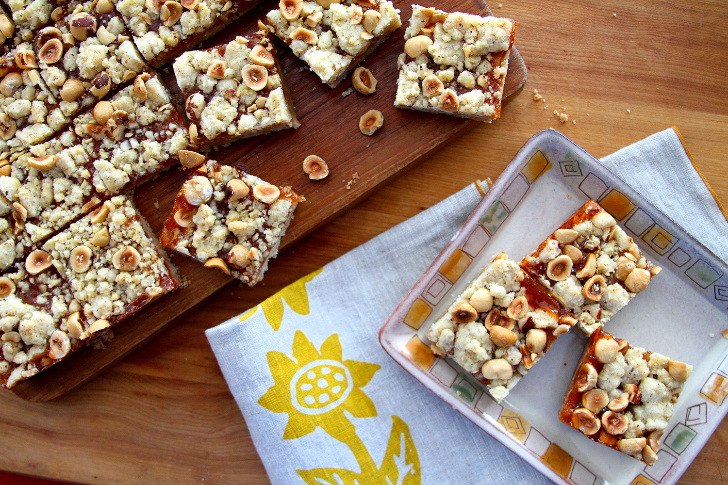 Apricot Hazelnut Shortbread Crumble Bars – A Cup of Sugar … A Pinch of Salt