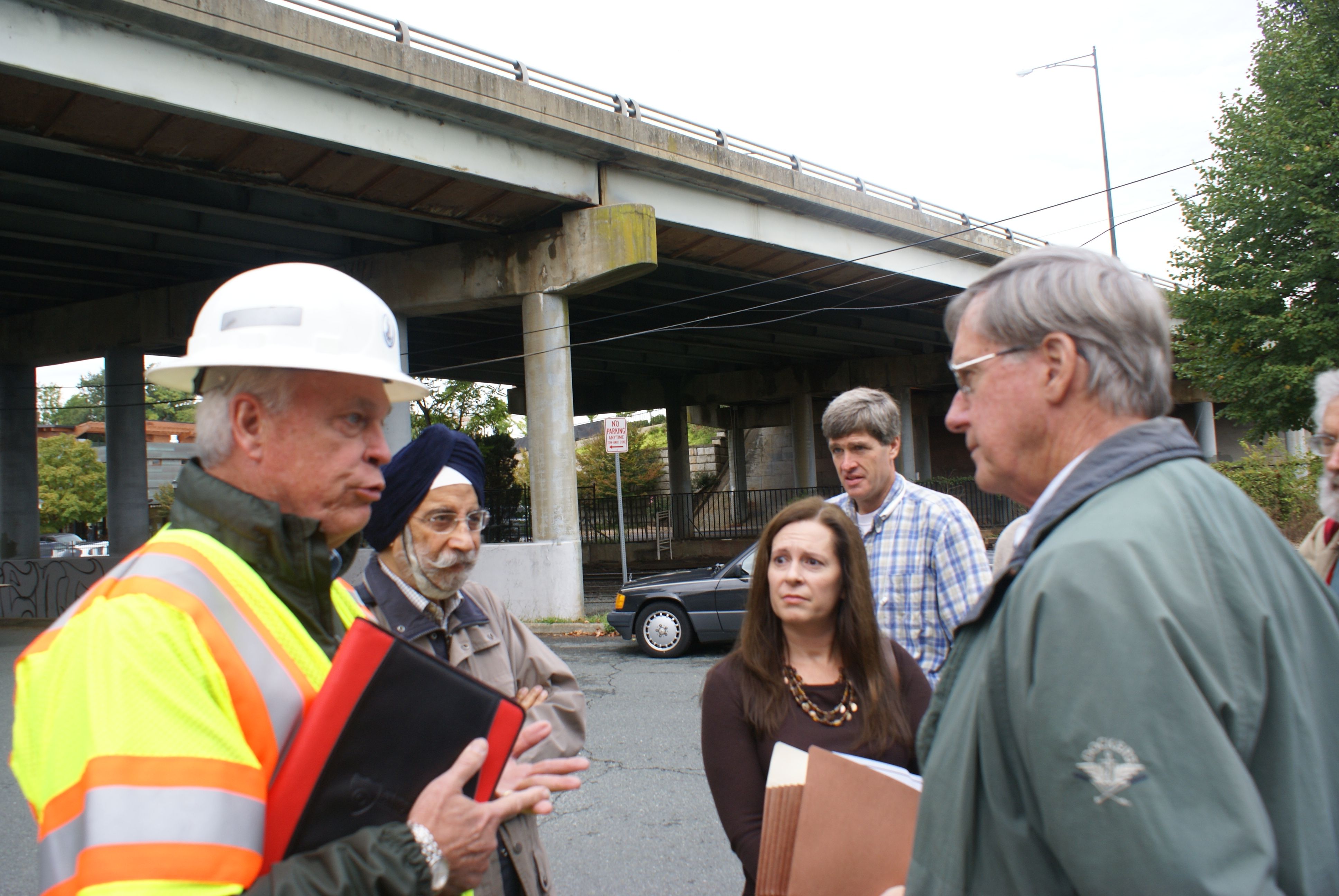 City to hire new firm to design Belmont Bridge