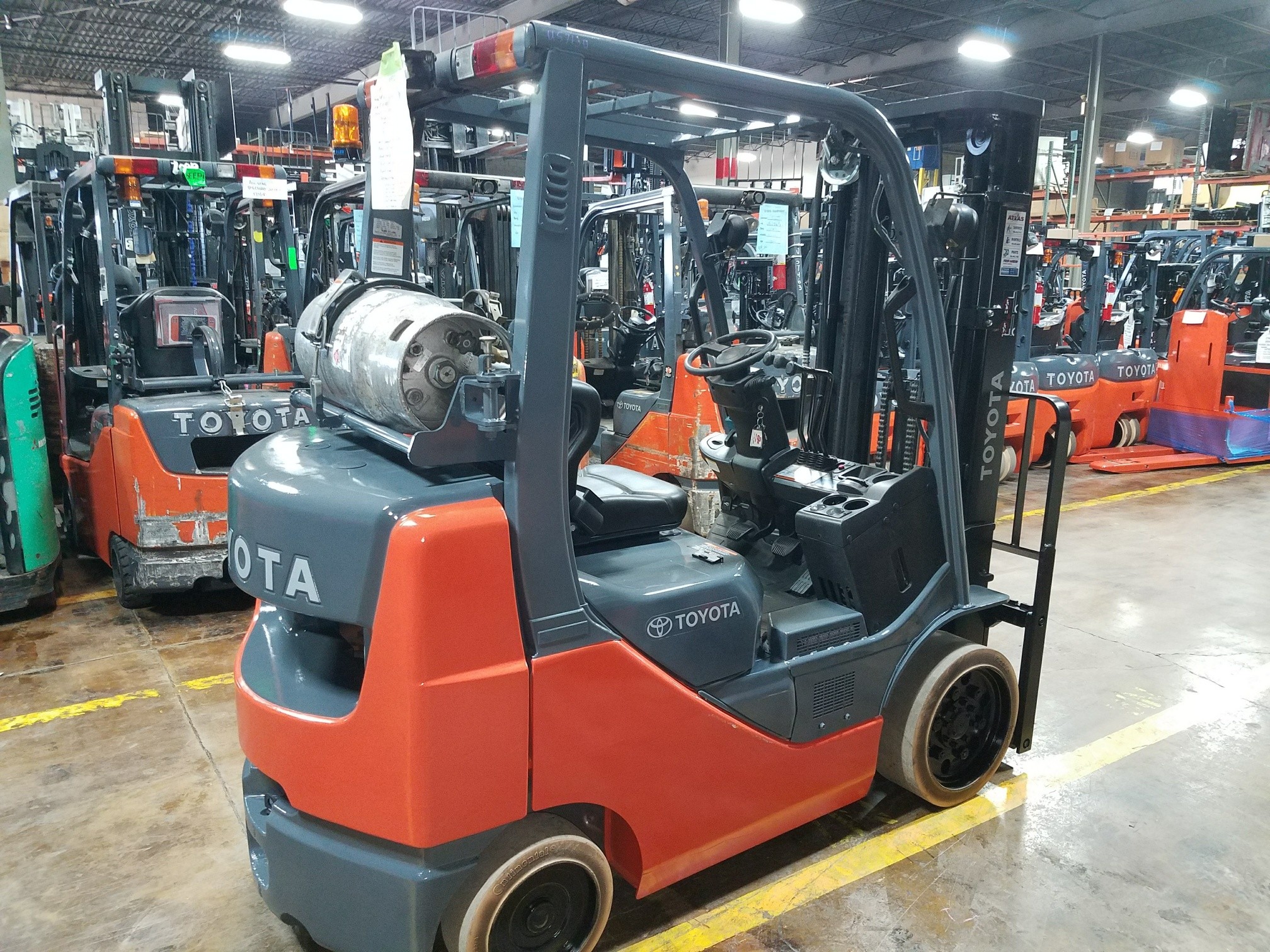 Forklifts for Sale in Chicago | Rent Used Forklifts | Atlas Toyota
