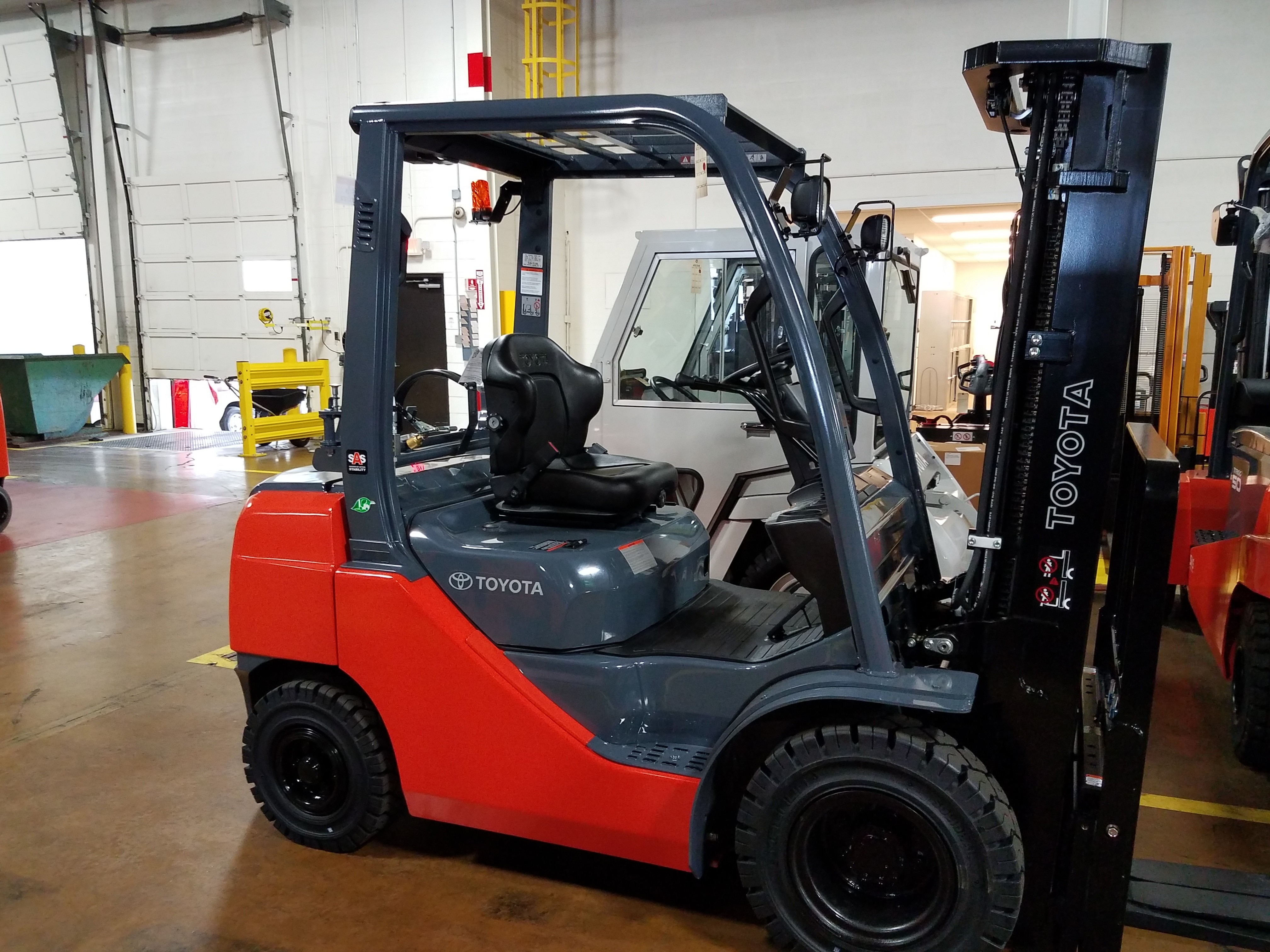 2017 Toyota Industrial Equipment 8FGCU25