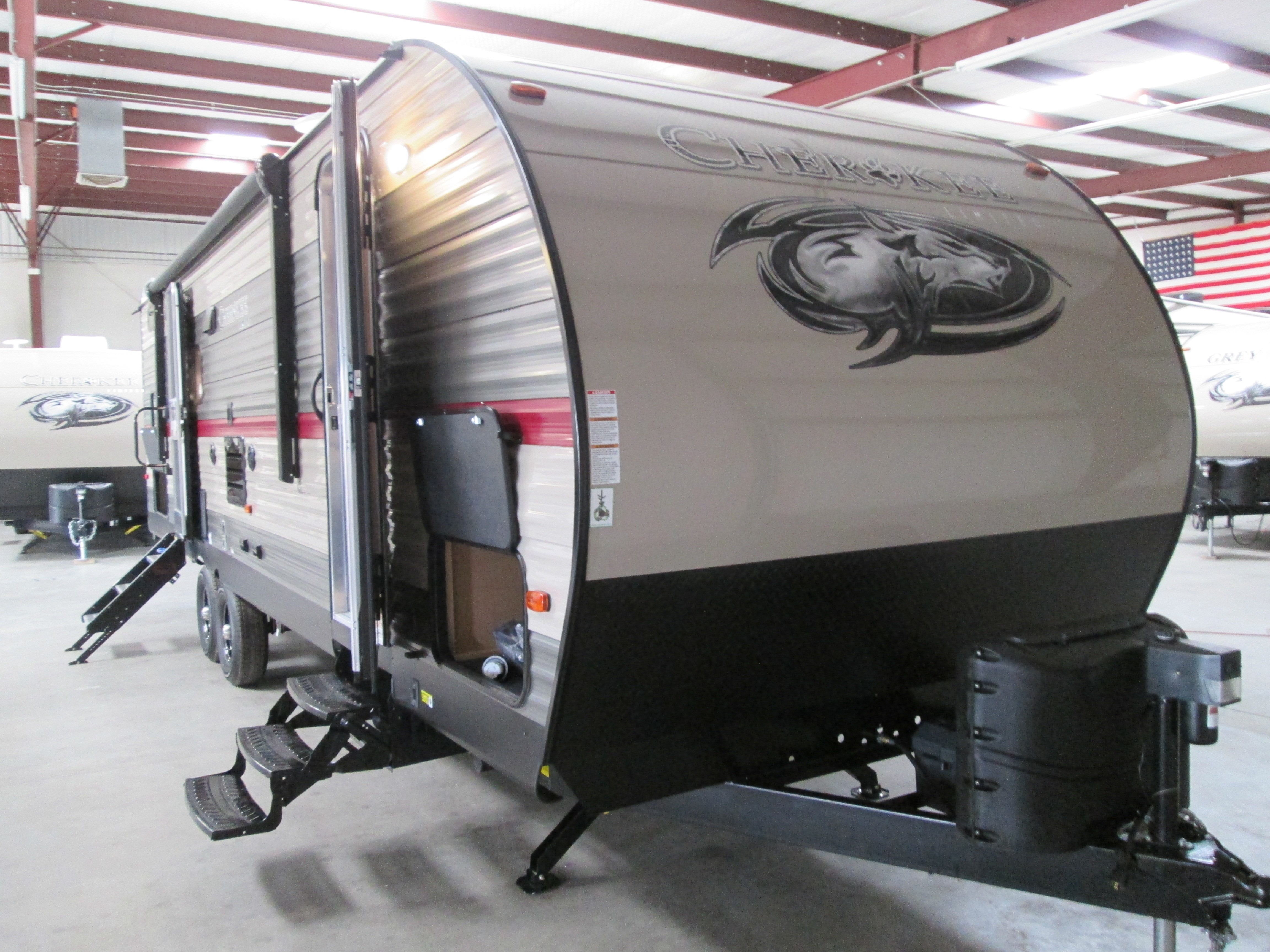 2019 Cherokee 264DBH