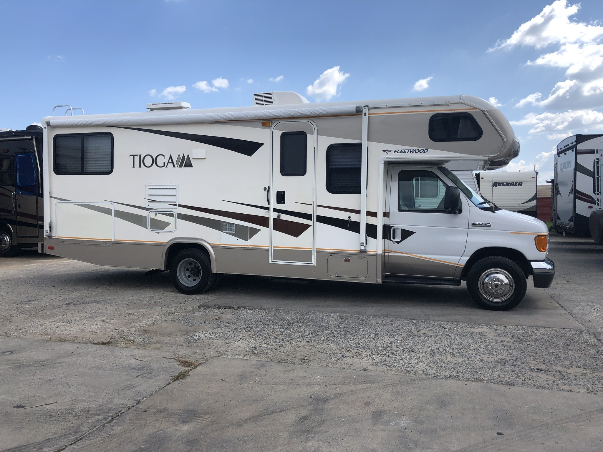 Used and New RVs for sale in Dallas TX