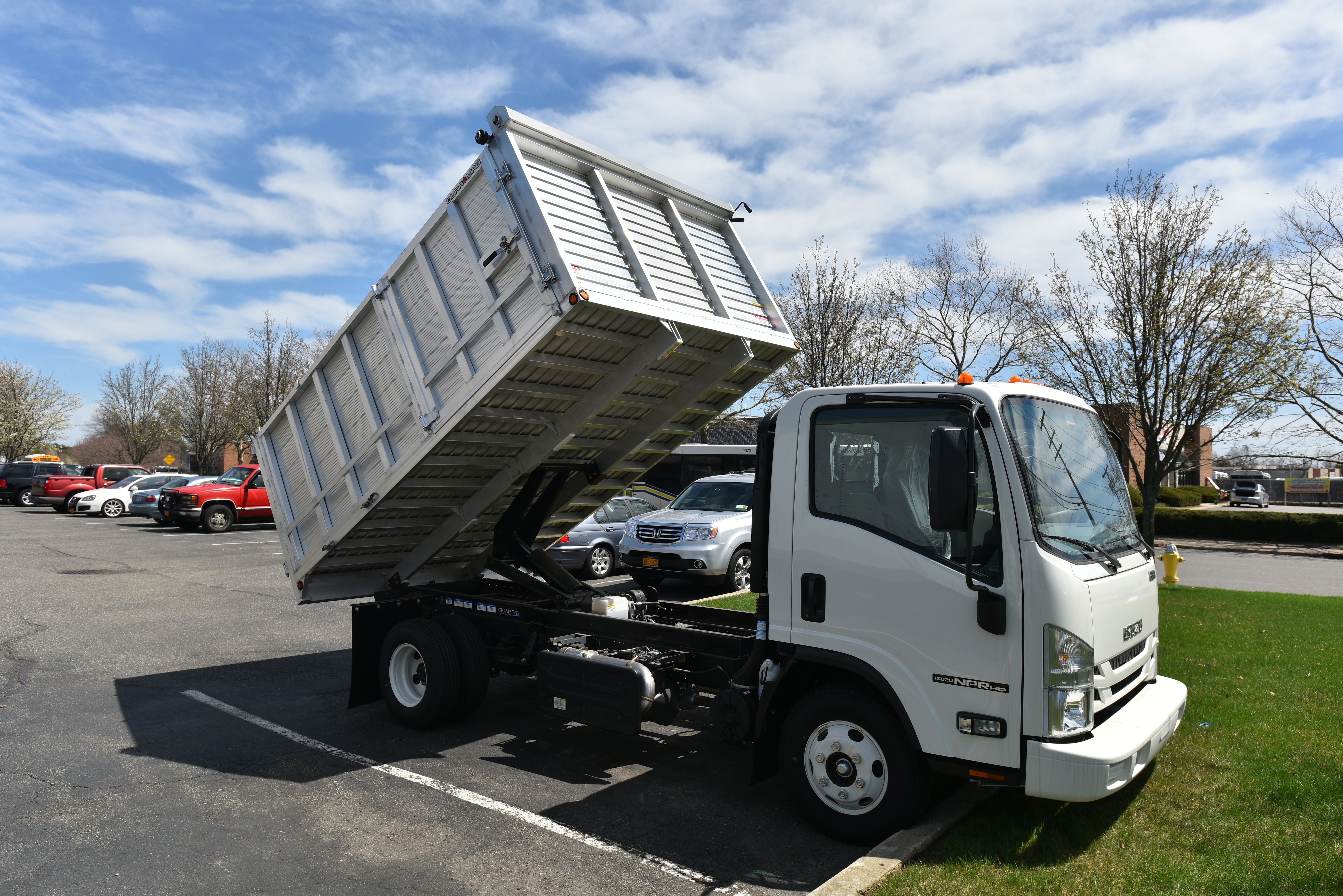 New & Used Isuzu, Fuso, UD Truck Sales, Cabover Commercial Truck Parts ...