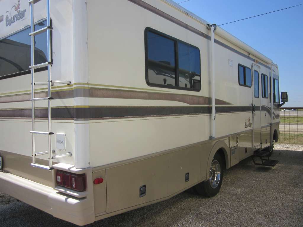 1999 Bounder 28T Ford