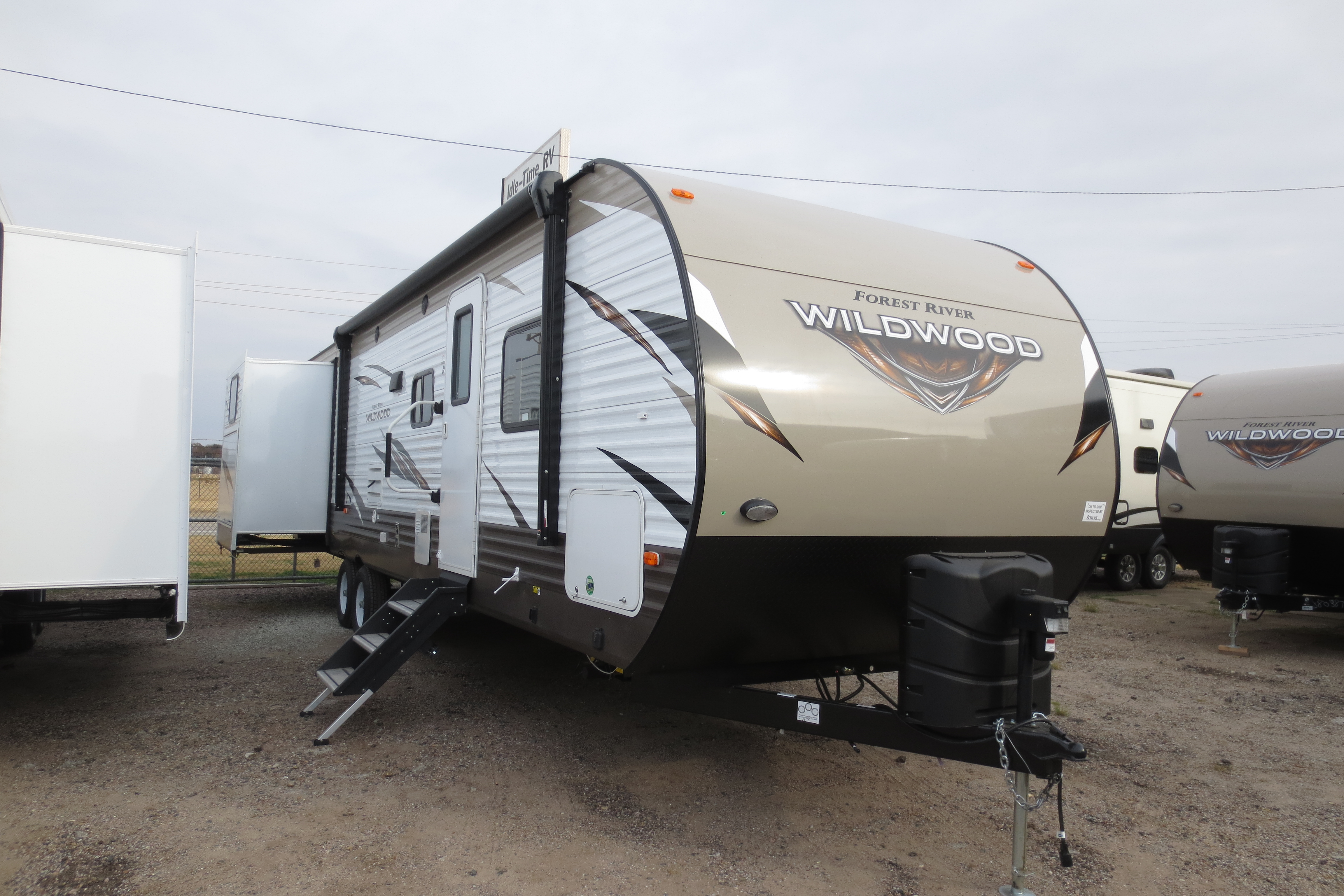 2018 Wildwood 31KQBTS