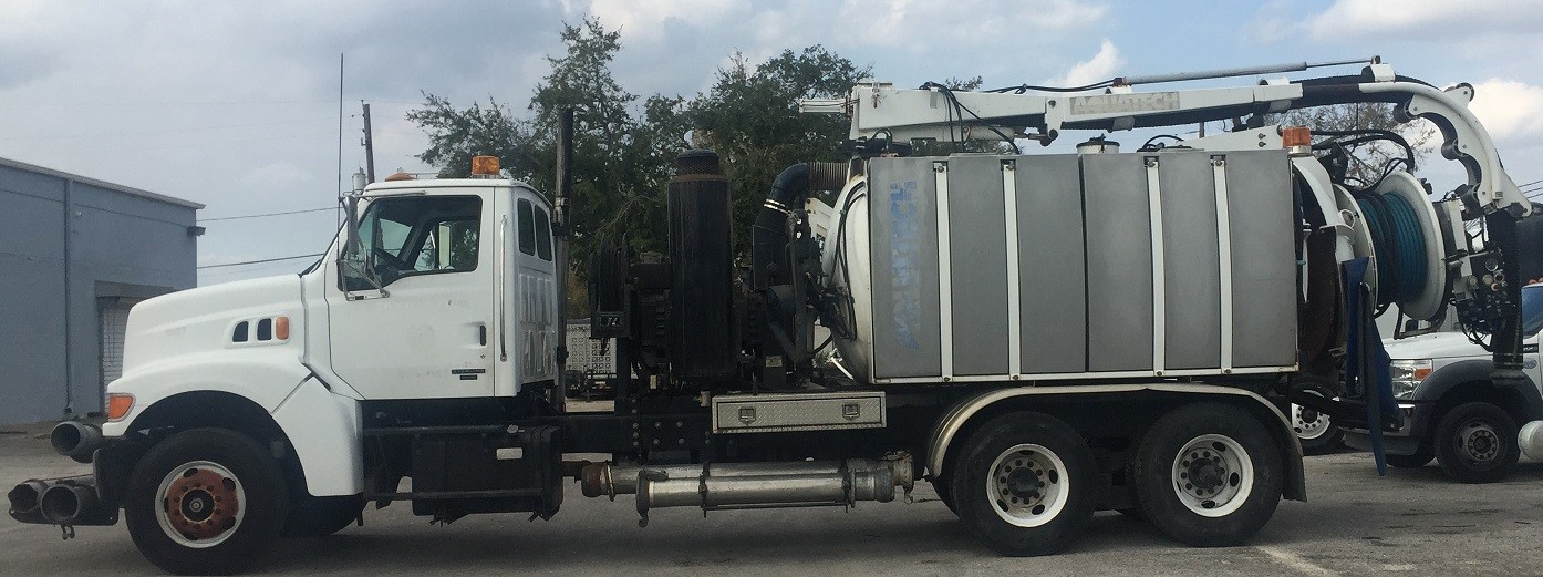 2003 Aquatech B-10 Combination Sewer Cleaner