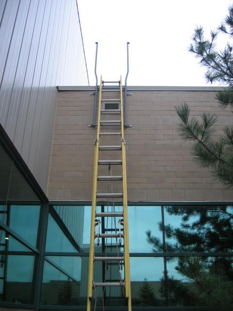 LadderPort | Safety Equipment | Ladder Stabilizer / Receiver | Portable ...