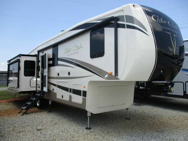 2018 Cedar Creek 38 EL PLEASE CALL FOR BEST PRICING
