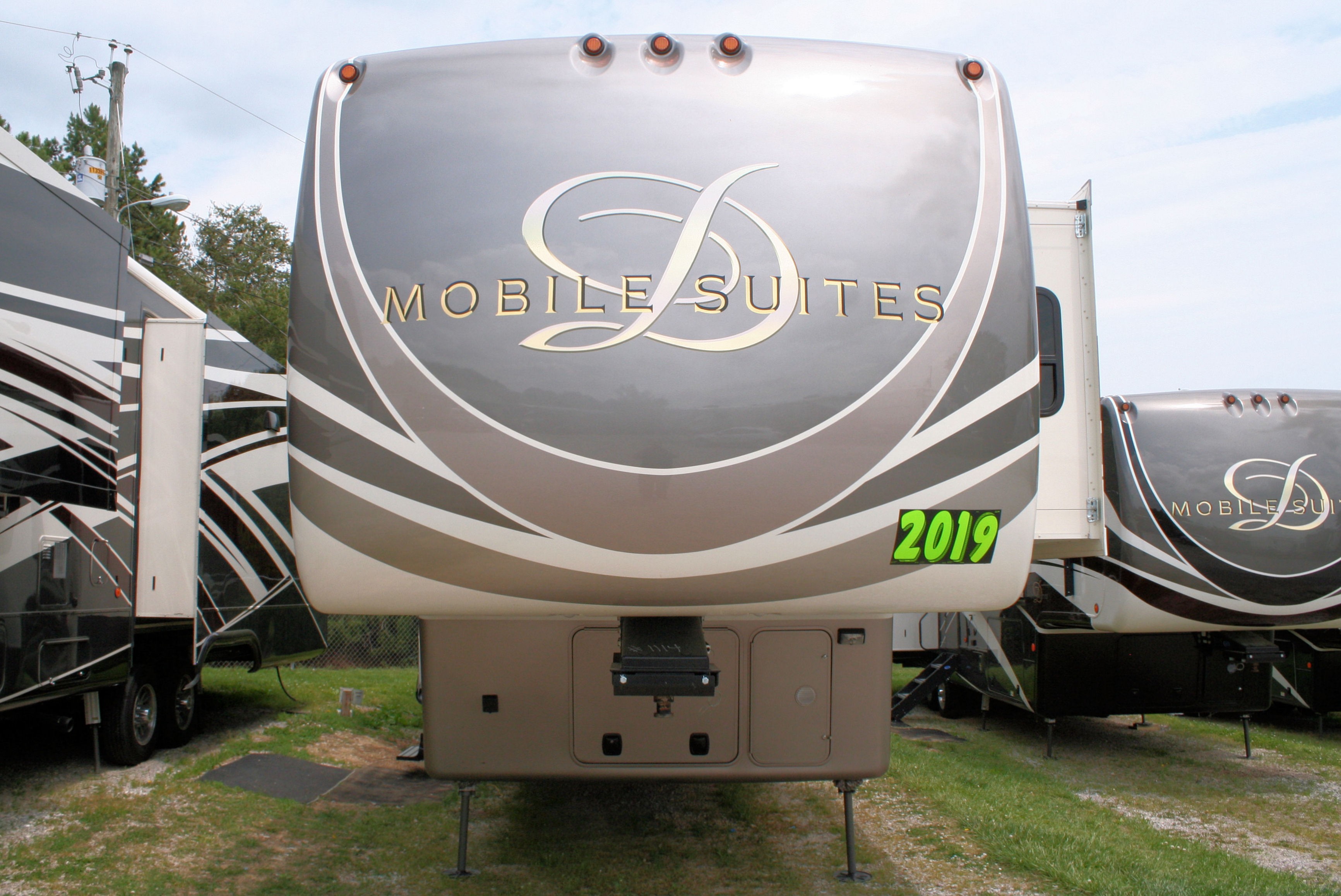 2019 DRV 2019 DRV Mobile Suite 38KSSB ...