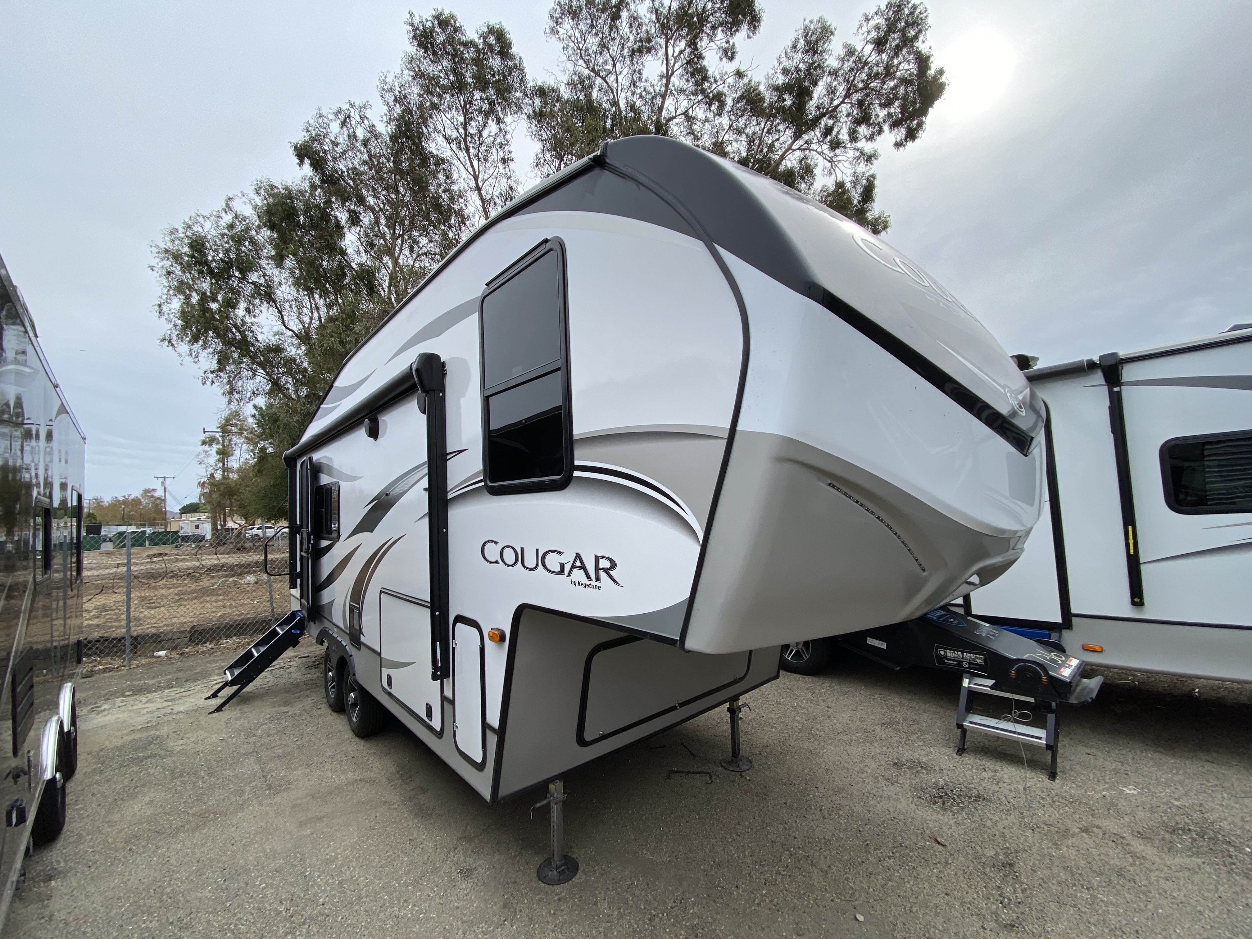 California RV Dealer | New & Used RV Sales, Parts, & Service
