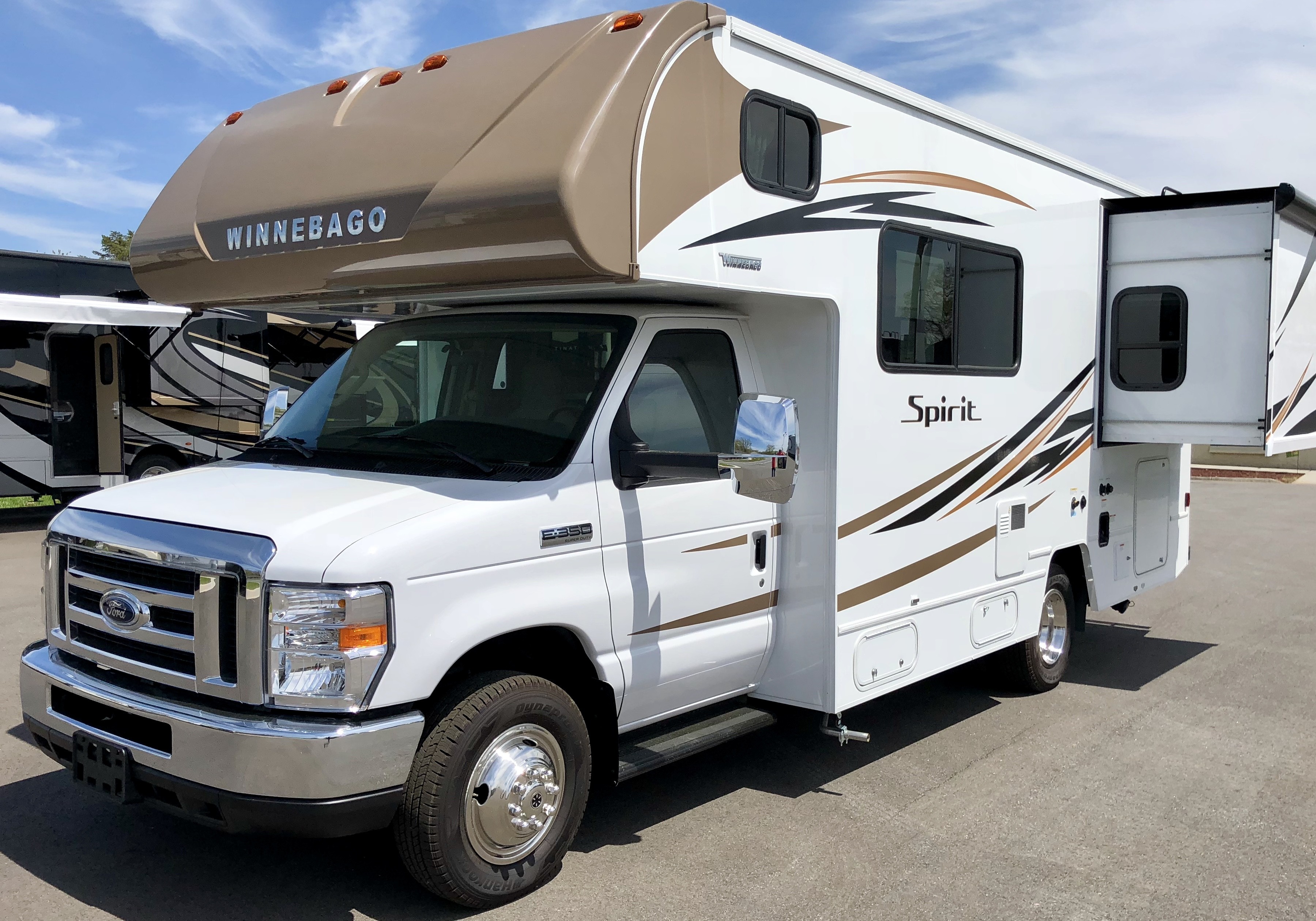 2018 Winnebago Minnie Winnie® 22M
