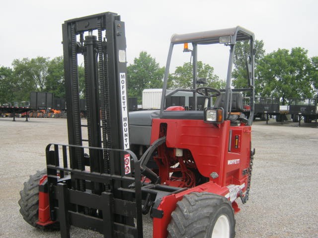 Used Moffetts | Piggy Back Trailer-Truck Mounted Forklifts For Sale ...