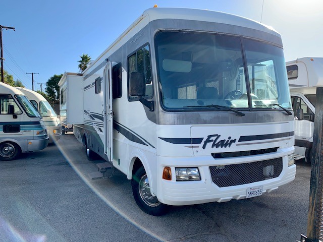 Used, 2005, Fleetwood, Flair M-33R, RV - Class A