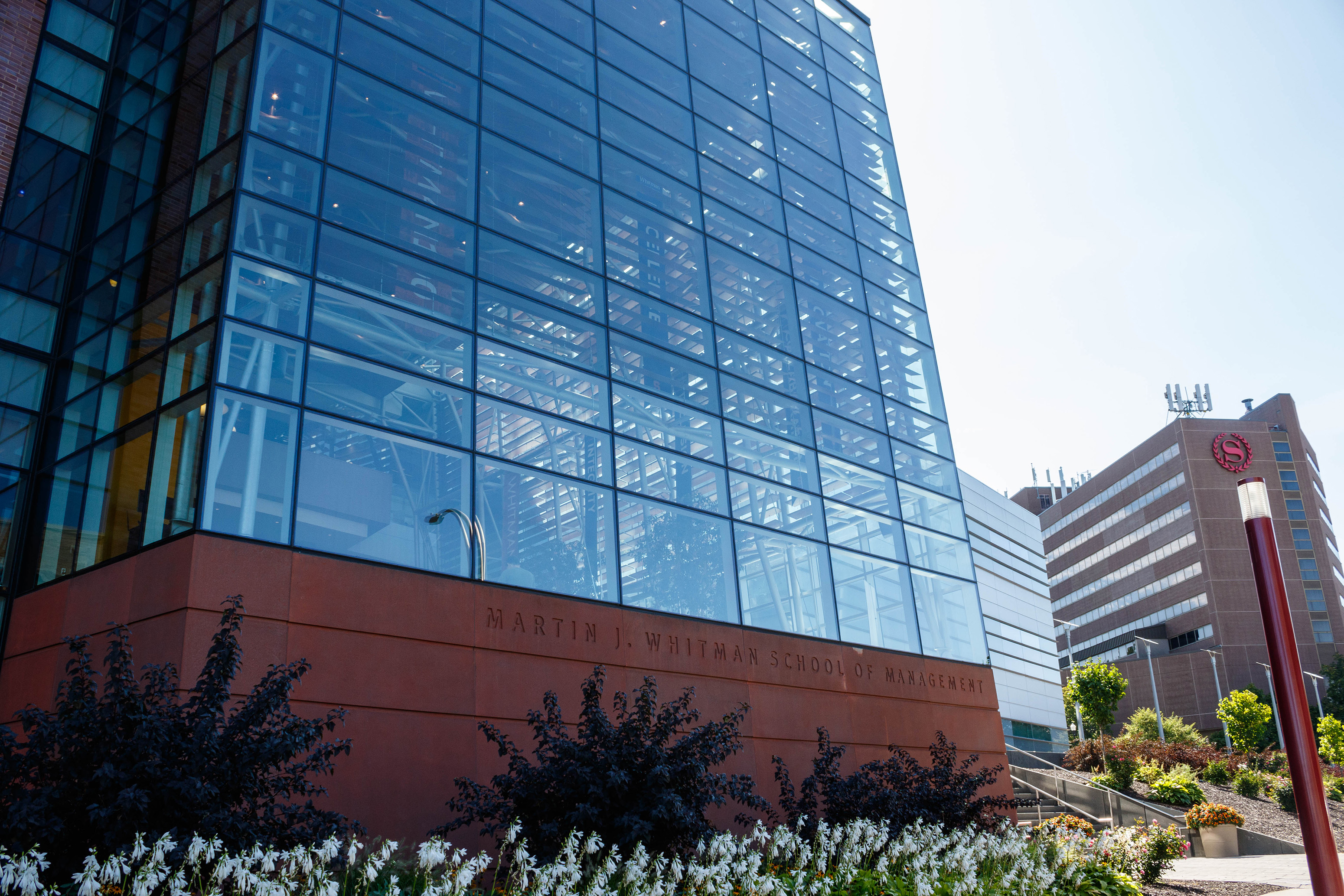 SU should do away with the Whitman curve