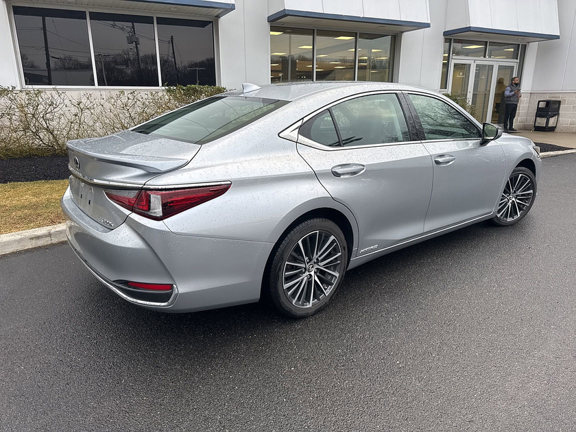 2022 Lexus ES 300H For Sale in Edison, NJ | Exotic Car List