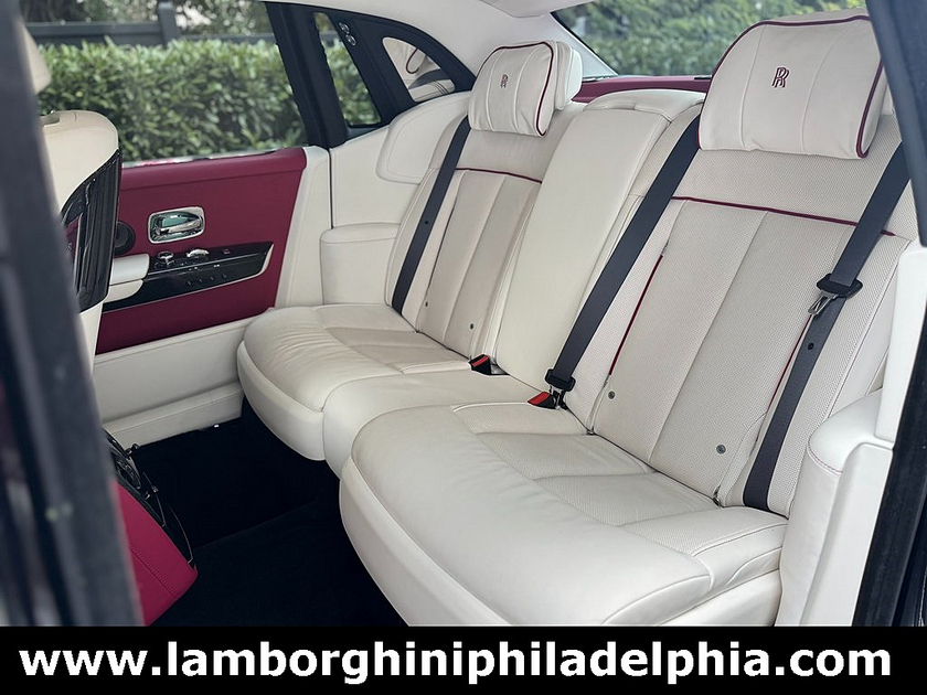 2023 Rolls-Royce Phantom Base For Sale in Newtown Square, PA | Global ...