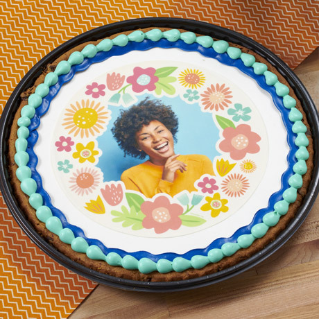 DecoPac Inc. - On Top of the World's Best Cakes | DecoPac
