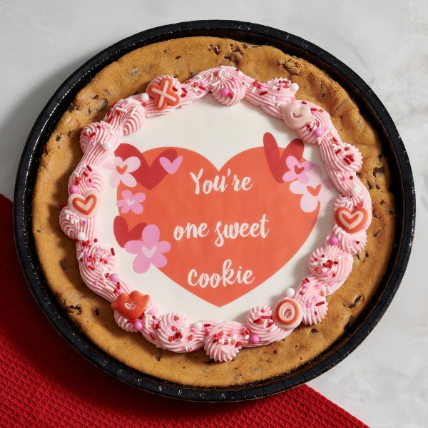 DecoPac Inc. - On Top of the World's Best Cakes | DecoPac