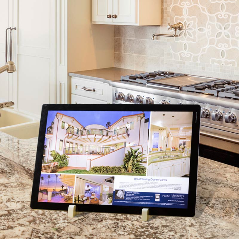 Backlit Displays - Real Estate Model VMDOCKESSENTIAL_162 in | Dee Sign®