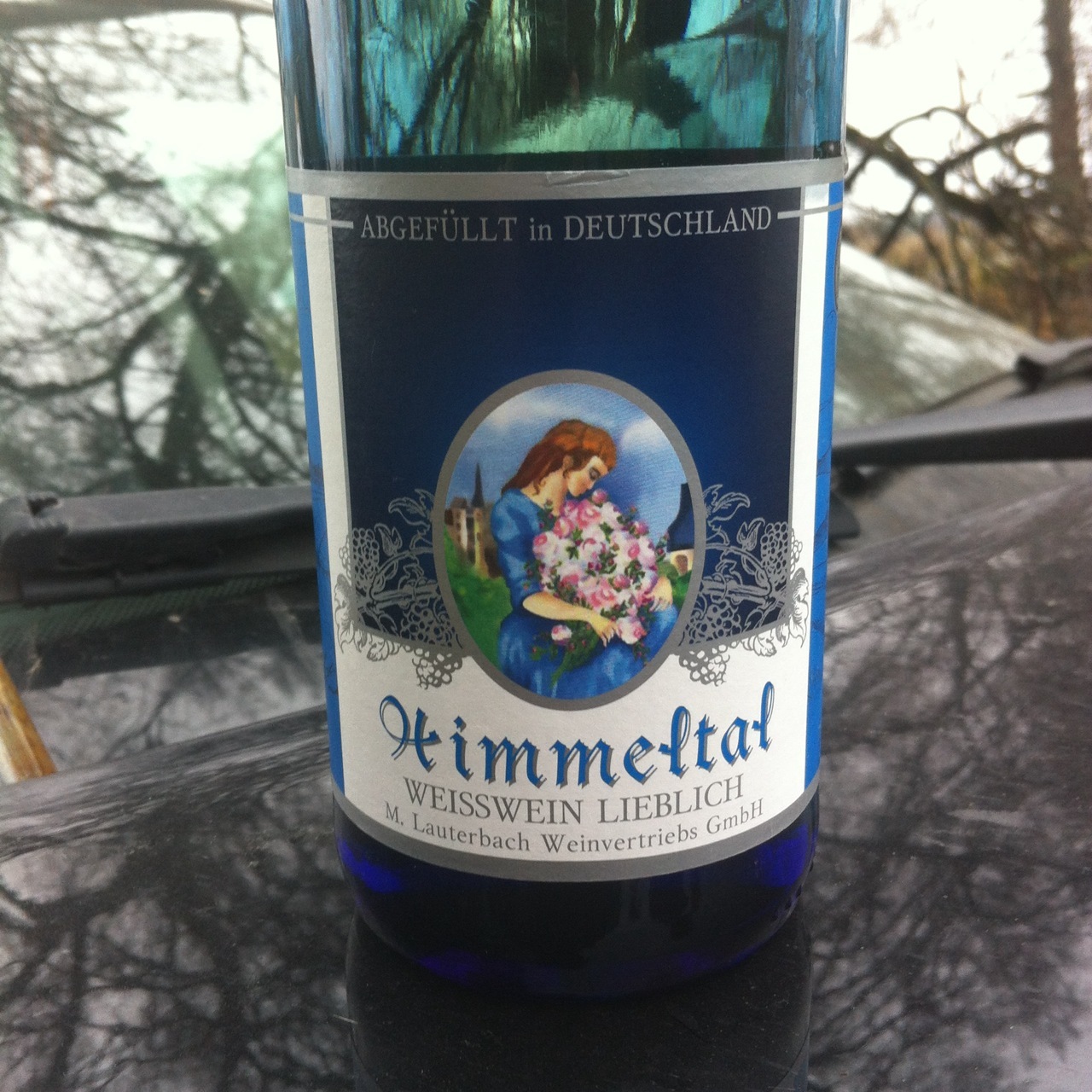 M. Lauterbach Weinvertriebs Himmeltal Wesswein Lieblich White Blend