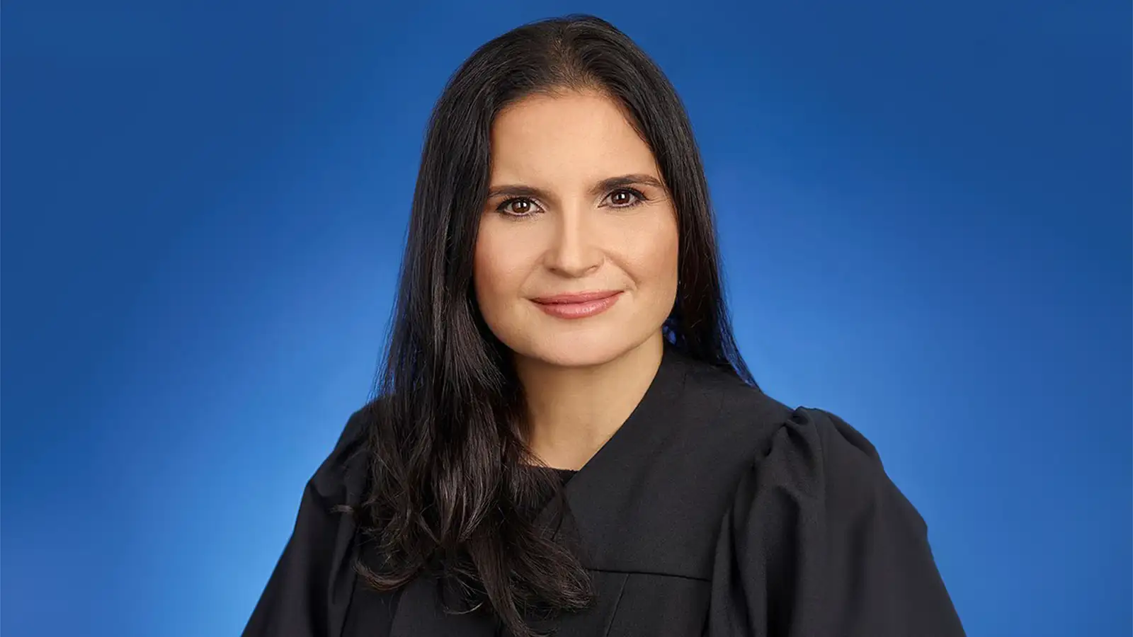 Judge Aileen Cannon must recuse herself in Trump's case | Demand Progress