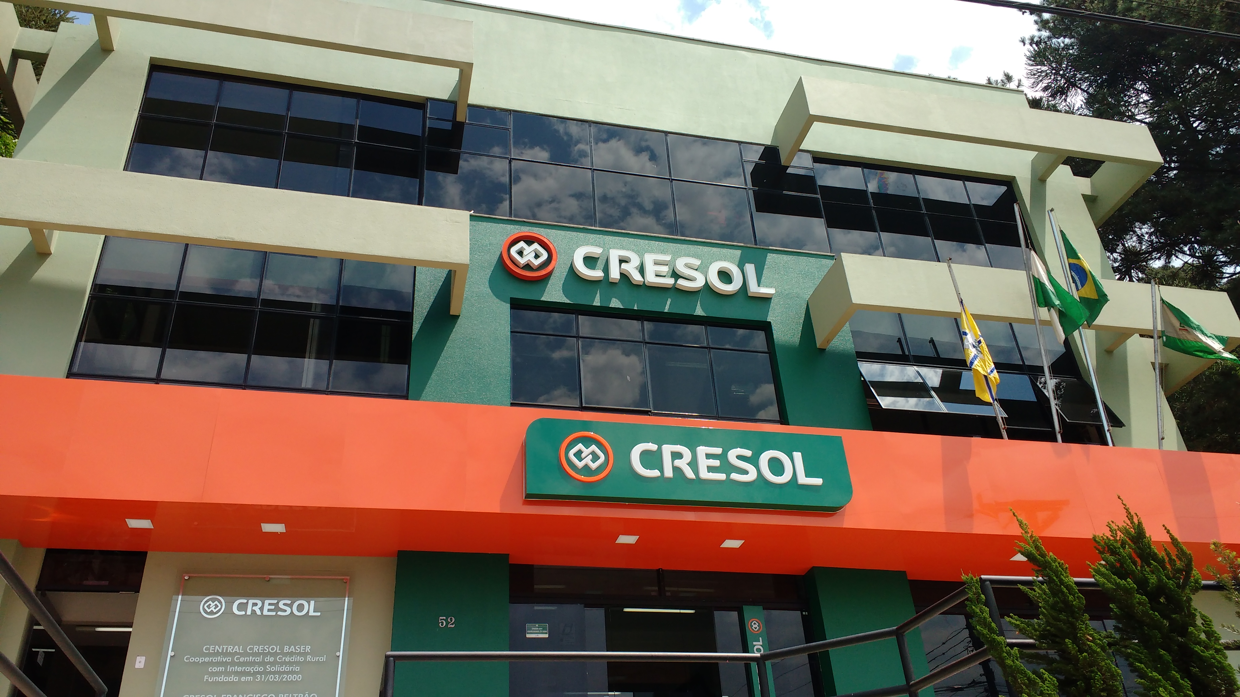 Cresol chega aos 25 anos crescendo em seu posicionamento e na ...