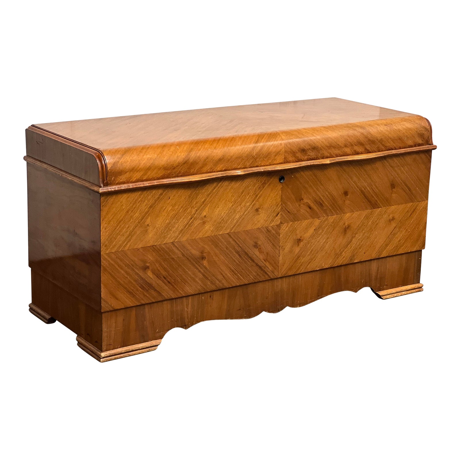 mid-20th-century-lane-furniture-cedar-hope-chest-trunk-4652 - Design ...