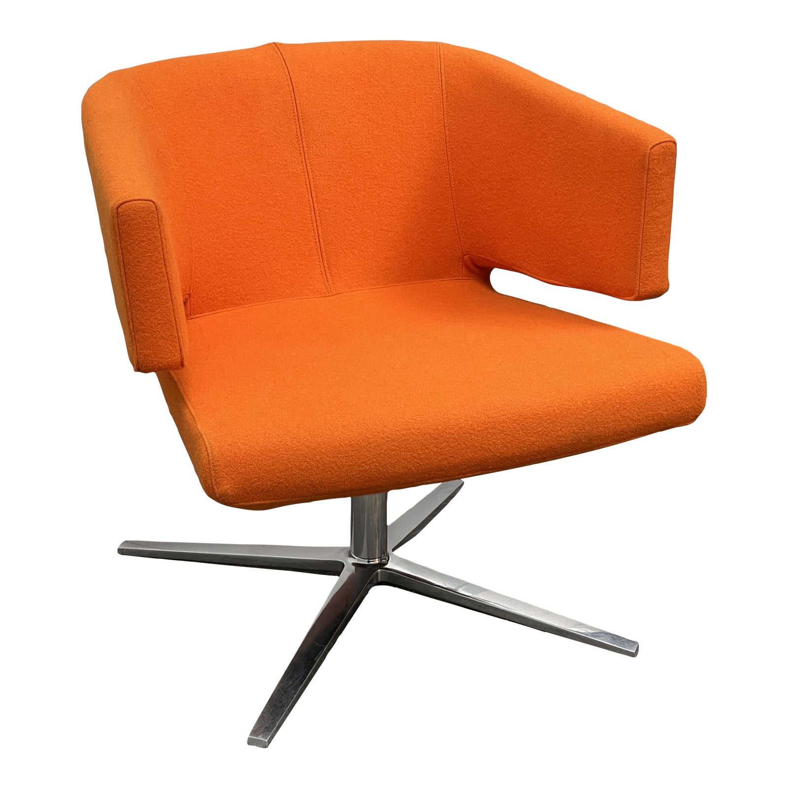 benson-lotus-lounge-swivel-chair-0177 - Design Plus Gallery