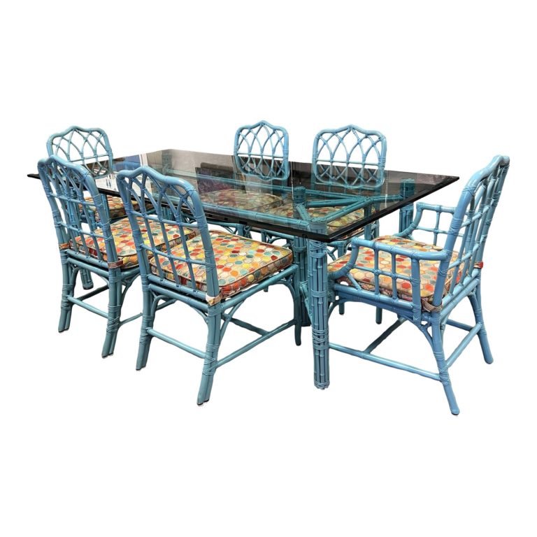 Minotti Morgan Dining Table. Original Price: $18,078 | Design Plus Gallery