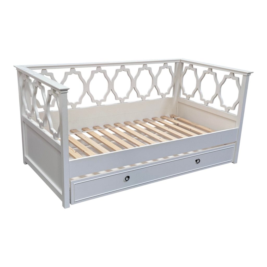 Pottery Barn Teen Elsie Day Bed + Trundle. Original Price: $2,300 ...