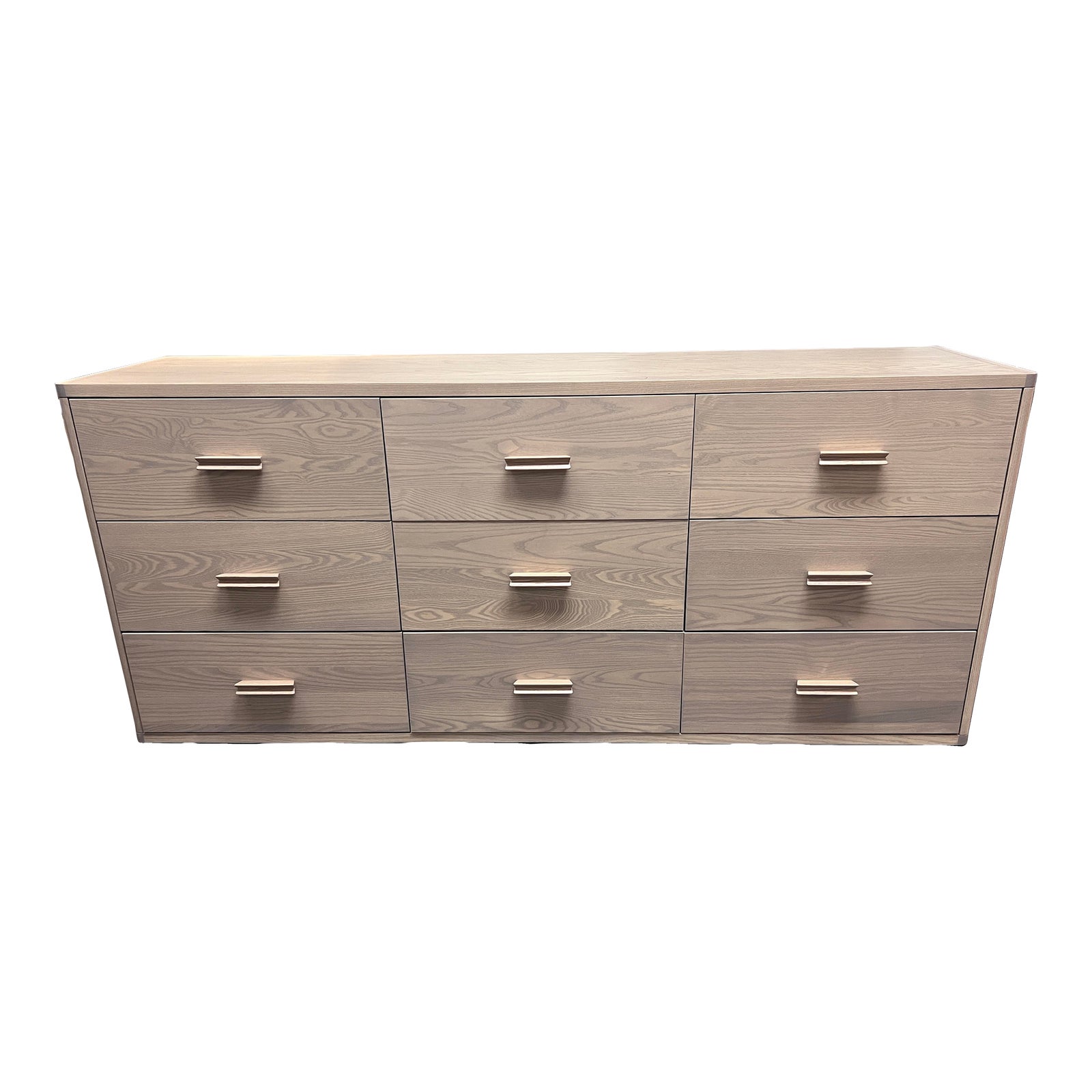 custom-design-grey-wash-ash-wood-drawer-dresser-2240 - Design Plus Gallery