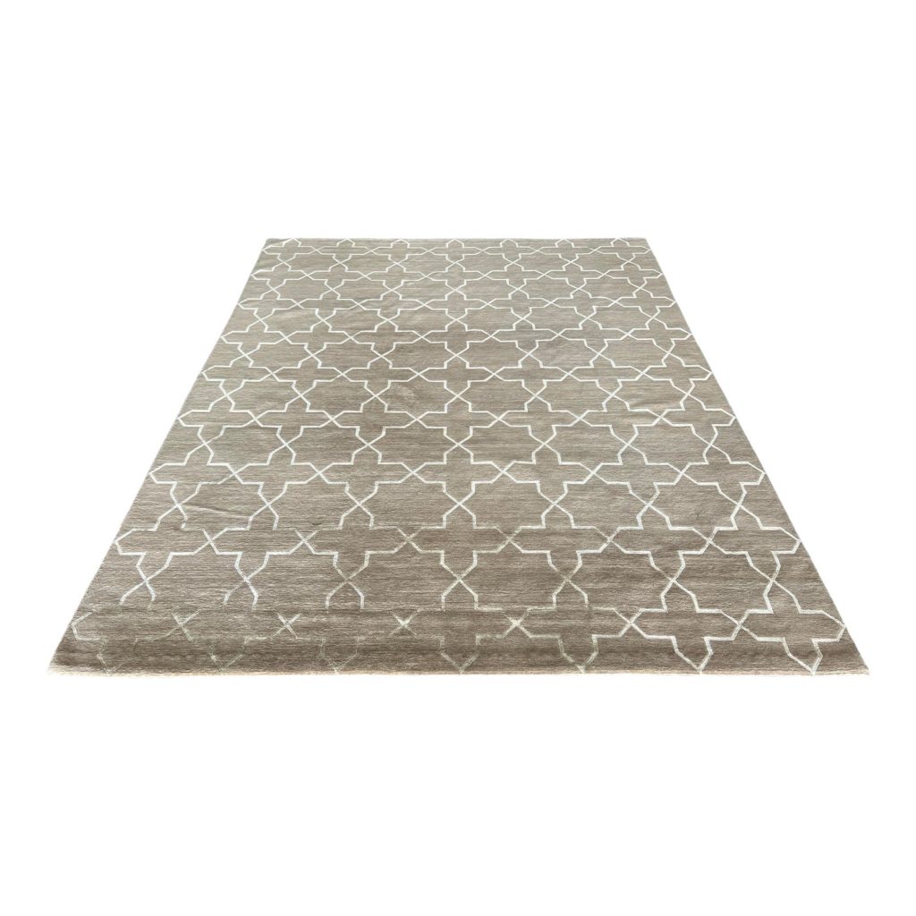 Madeline Weinrib Atelier Tibetan Brooke Rug - 8′ × 10′3″. Original ...