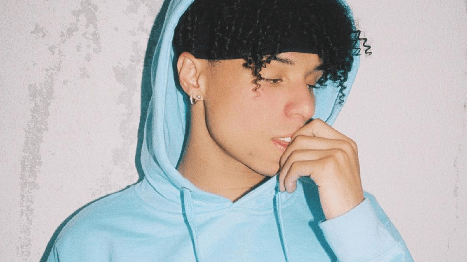 Larray accused of lying about contacting alleged Tony Lopez victims - Dexerto