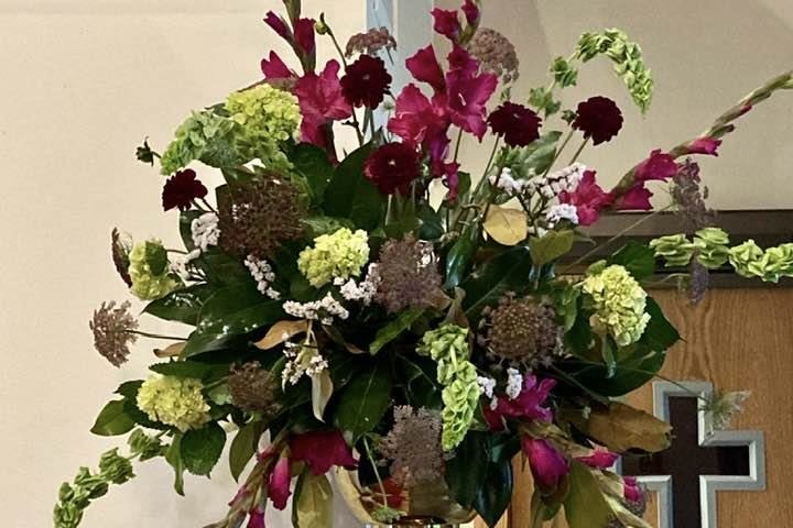 Altar Flowers | St. Thomas Episcopal Church