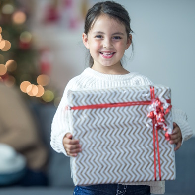 Ways to Give Back as a Family During the Holidays - DFWChild