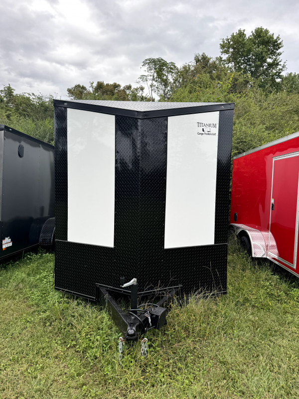 Enclosed Cargo - Maxx Cargo LLC