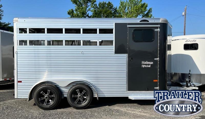 Bumper Pull Livestock Trailers