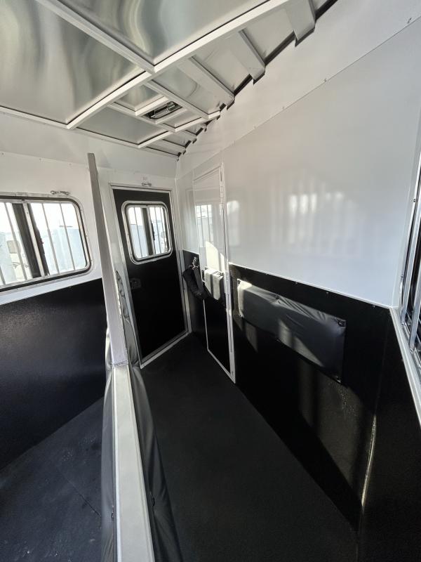 2023 Bison Ranger 7206 - LIMITED EDITION - 7' Wide w/ Bathroom! - Sofa ...