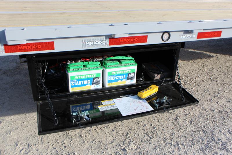 New 2024 MAXXD YDX - Tandem Dual Hydralic Dovetail Gooseneck Flatbed ...