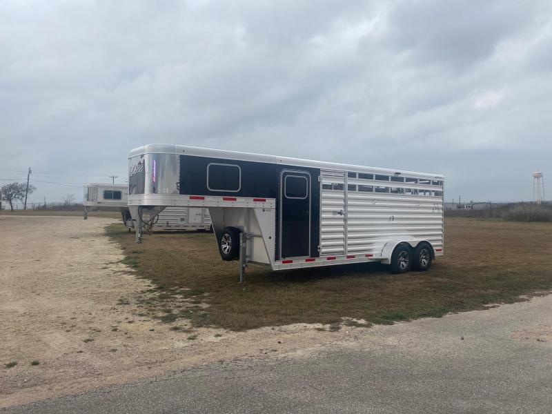 Exiss Stock trailers for sale - TrailersMarket.com