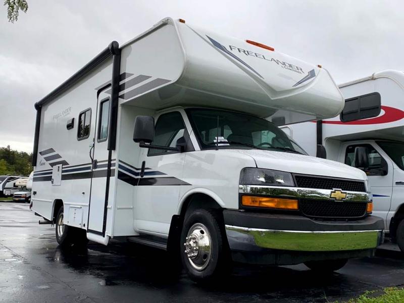 2022 Chevy Motorhomes