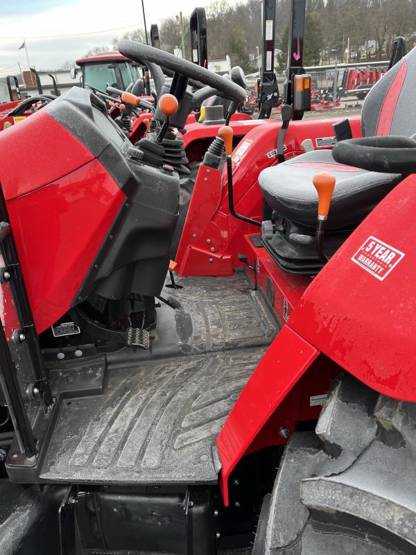 2022 Mahindra MAHINDRA 5155 SHUTTLE LOADER Tractor