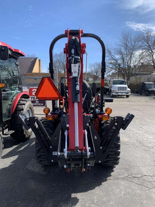 2023 Mahindra MAHINDRA MAX 26XLT HST LOADER HOE Tractor