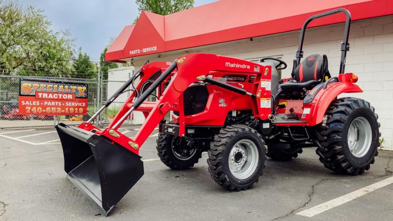 2022 Mahindra MAHINDRA 1635 HST LOADER Tractor