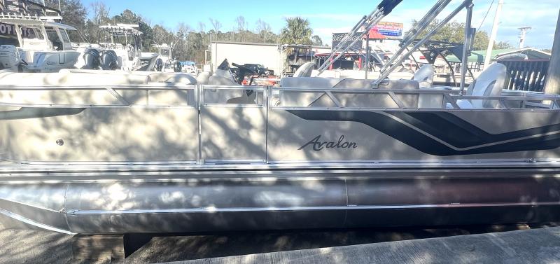 Catalina Fish Pontoon