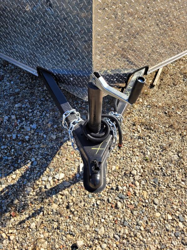 Diamond Cargo 5' x 8' Black Enclosed Trailer | New enclosed cargo ...