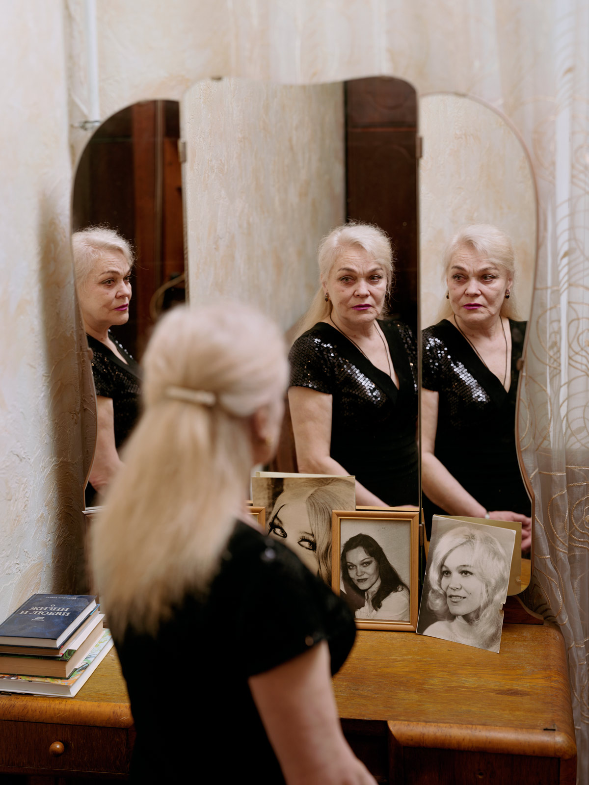 Photographer Alec Soth spent a year being a stranger in people's homes